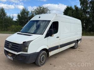 White Volkswagen Crafter 2008 in Valmiera, with an engine capacity of 2.50 L and mileage of 614 thousand km for 1450 €, photo 4 on AUTOMOTO.COM.LV