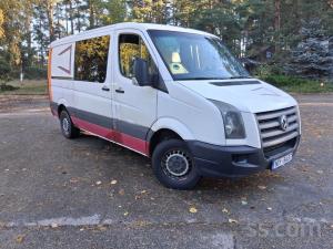 White Volkswagen Crafter 2008 in Riga, with an engine capacity of 2.50 L and mileage of 375 thousand km for 5900 €, photo 3 on AUTOMOTO.COM.LV