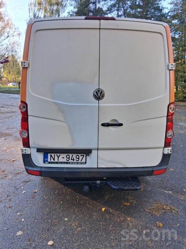 Volkswagen Crafter 2008 Rīga vietnē Balts Volkswagen Crafter 2008 Rīga, ar dzinēja tilpumu 2.50 L un nobraukumu 375 tūkst. km par 5900 €, foto 5 vietnē AUTOMOTO.COM.LV