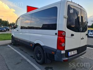 White Volkswagen Crafter 2009 in Riga, with an engine capacity of 2.50 L and mileage of 372 thousand km for 6000 €, photo 6 on AUTOMOTO.COM.LV