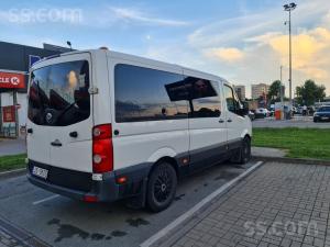 White Volkswagen Crafter 2009 in Riga, with an engine capacity of 2.50 L and mileage of 372 thousand km for 6000 €, photo 7 on AUTOMOTO.COM.LV