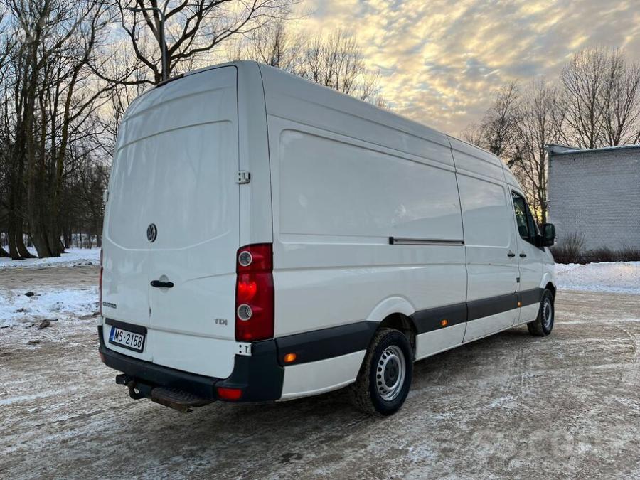 Balts Volkswagen Crafter 2010 Liepāja, ar dzinēja tilpumu 2.50 L un nobraukumu 234 tūkst. km par 6500 €, foto 6 vietnē AUTOMOTO.COM.LV