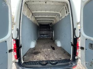 Balts Volkswagen Crafter 2010 Liepāja, ar dzinēja tilpumu 2.50 L un nobraukumu 234 tūkst. km par 6500 €, foto 8 vietnē AUTOMOTO.COM.LV