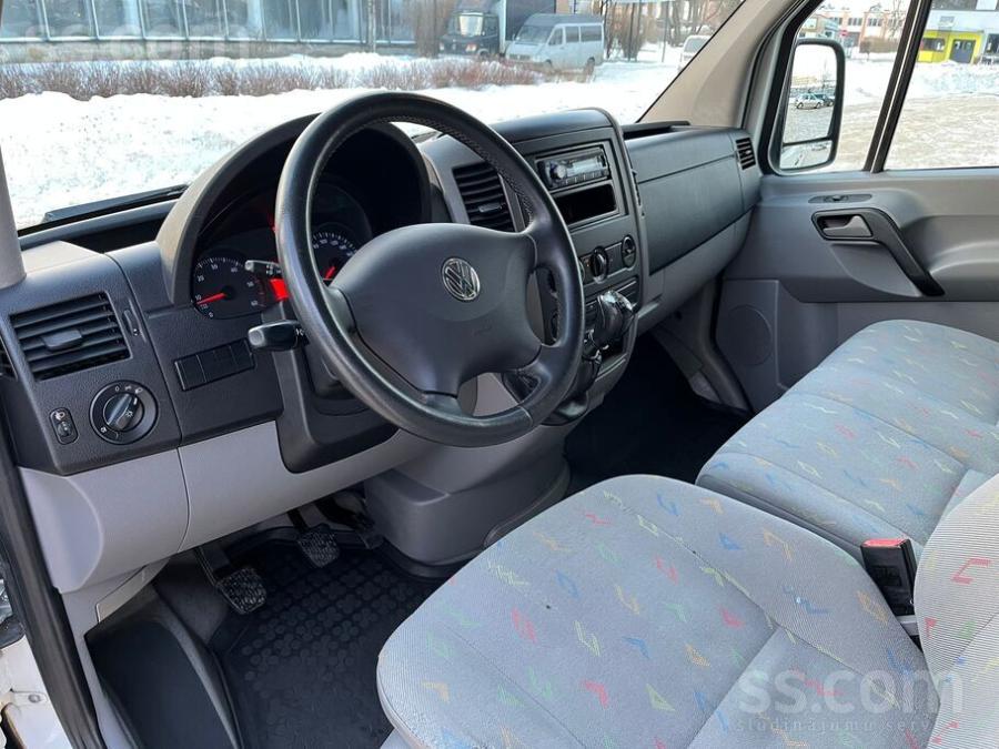 Balts Volkswagen Crafter 2010 Liepāja, ar dzinēja tilpumu 2.50 L un nobraukumu 234 tūkst. km par 6500 €, foto 13 vietnē AUTOMOTO.COM.LV