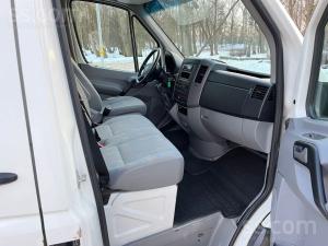 Balts Volkswagen Crafter 2010 Liepāja, ar dzinēja tilpumu 2.50 L un nobraukumu 234 tūkst. km par 6500 €, foto 19 vietnē AUTOMOTO.COM.LV