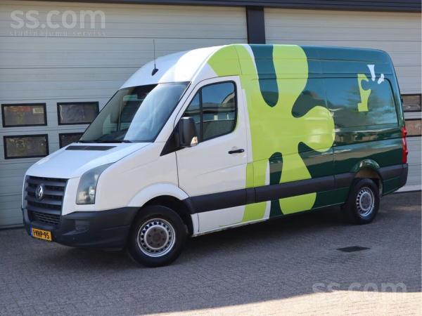 Balts Volkswagen Crafter 2010 Rīga, ar dzinēja tilpumu 2.50 L un nobraukumu 144 tūkst. km par 9500 €, foto 5 vietnē AUTOMOTO.COM.LV
