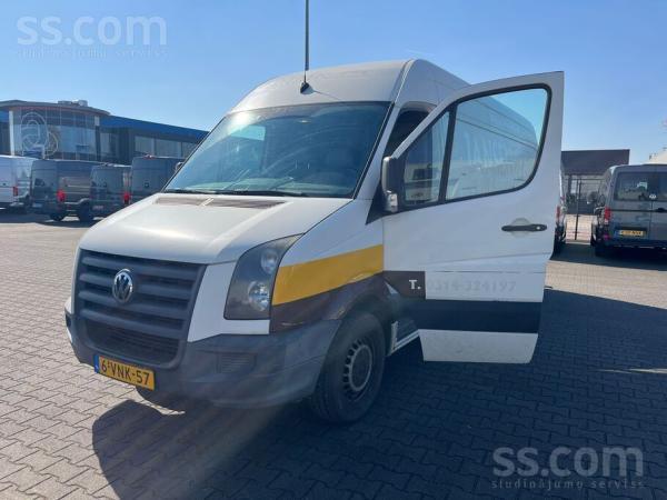 Balts Volkswagen Crafter 2010 Rīga, ar dzinēja tilpumu 2.50 L un nobraukumu 329 tūkst. km par 5500 €, foto 5 vietnē AUTOMOTO.COM.LV