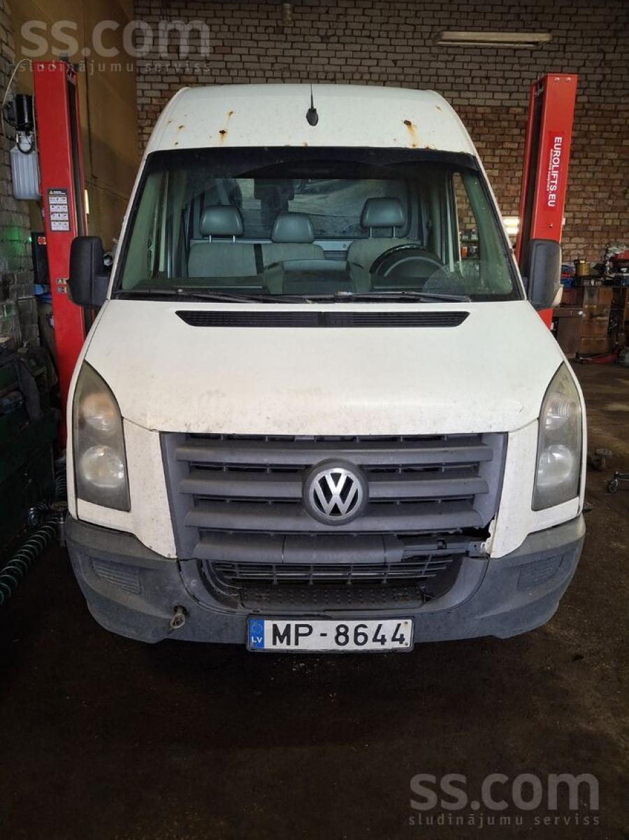 Balts Volkswagen Crafter 2011 Rīga, ar dzinēja tilpumu 2.50 L un nobraukumu 324 tūkst. km par 3450 €, foto 2 vietnē AUTOMOTO.COM.LV