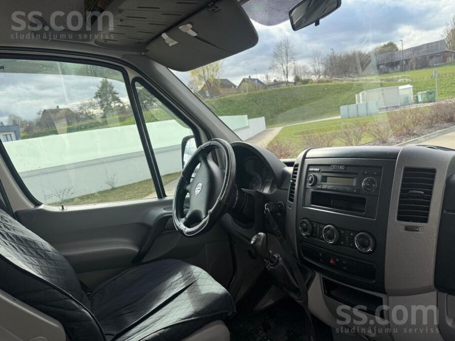 Balts Volkswagen Crafter 2011 Rēzekne, ar dzinēja tilpumu 2.50 L un nobraukumu 0 tūkst. km par 9990 €, foto 11 vietnē AUTOMOTO.COM.LV