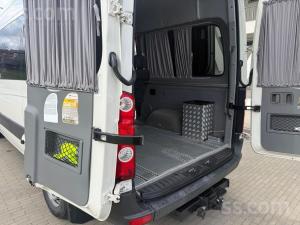 Balts Volkswagen Crafter 2011 Rēzekne, ar dzinēja tilpumu 2.50 L un nobraukumu 0 tūkst. km par 9990 €, foto 16 vietnē AUTOMOTO.COM.LV