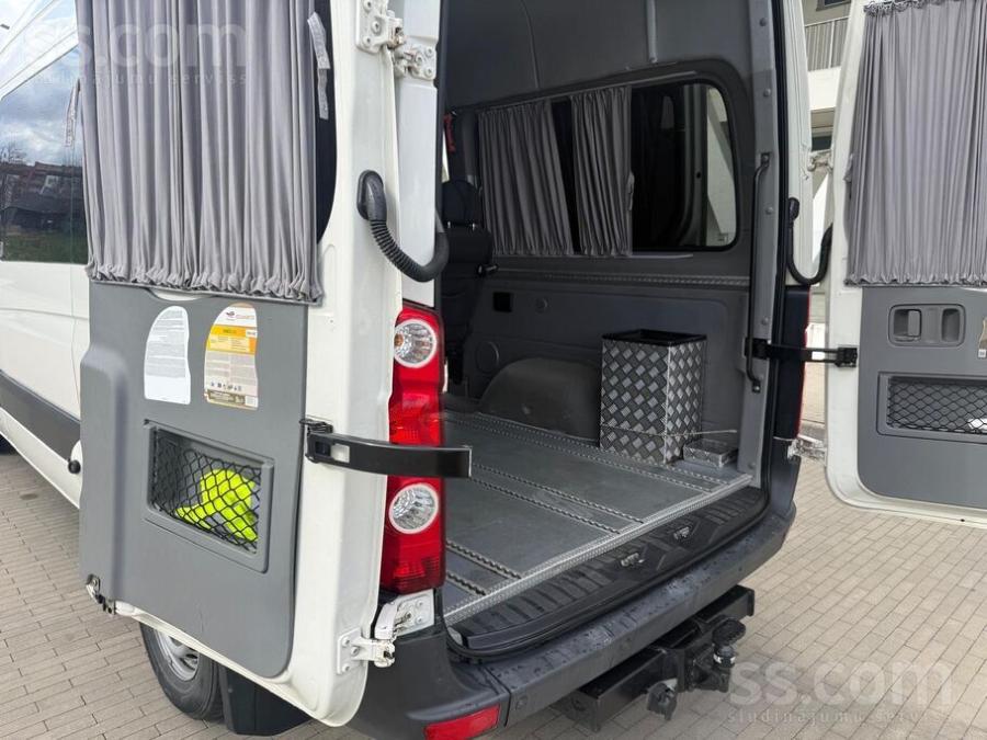 Balts Volkswagen Crafter 2011 Rēzekne, ar dzinēja tilpumu 2.50 L un nobraukumu 0 tūkst. km par 9990 €, foto 16 vietnē AUTOMOTO.COM.LV