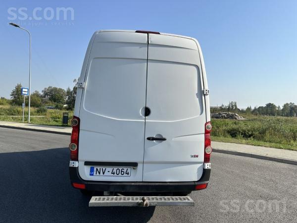 White Volkswagen Crafter 2011 in Jelgava, with an engine capacity of 2.00 L and mileage of 0 thousand km for 8100 €, photo 7 on AUTOMOTO.COM.LV