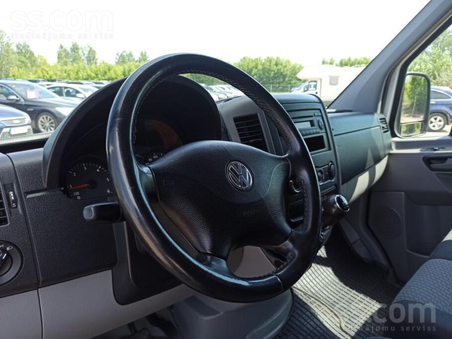 Balts Volkswagen Crafter 2011 Daugavpils, ar dzinēja tilpumu 2.00 L un nobraukumu 0 tūkst. km par 9900 €, foto 13 vietnē AUTOMOTO.COM.LV