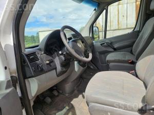 Balts Volkswagen Crafter 2011 Valmiera, ar dzinēja tilpumu 2.50 L un nobraukumu 480 tūkst. km par 3999 €, foto 6 vietnē AUTOMOTO.COM.LV