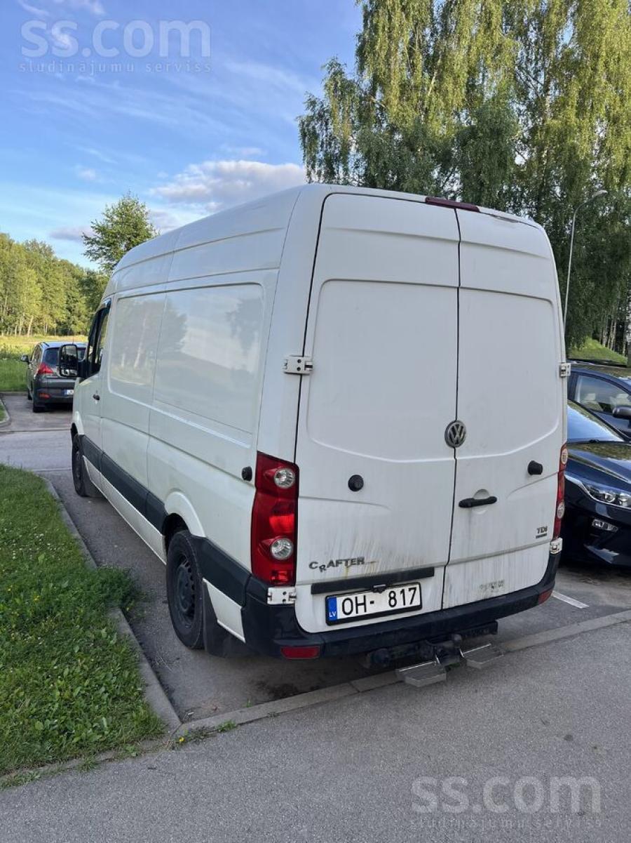 Balts Volkswagen Crafter 2011 Daugavpils, ar dzinēja tilpumu 2.50 L un nobraukumu 460 tūkst. km par 3500 €, foto 3 vietnē AUTOMOTO.COM.LV
