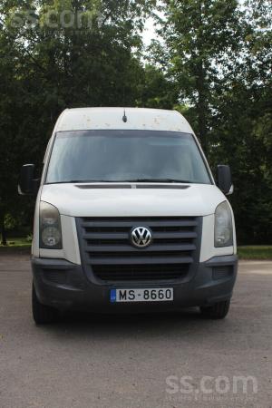 White Volkswagen Crafter 2011 in Tukums, with an engine capacity of 2.50 L and mileage of 460 thousand km for 4500 €, photo  on AUTOMOTO.COM.LV