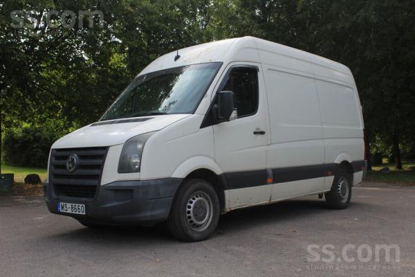 White Volkswagen Crafter 2011 in Tukums, with an engine capacity of 2.50 L and mileage of 460 thousand km for 4500 €, photo 2 on AUTOMOTO.COM.LV