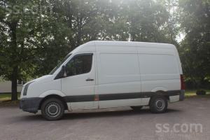 White Volkswagen Crafter 2011 in Tukums, with an engine capacity of 2.50 L and mileage of 460 thousand km for 4500 €, photo 4 on AUTOMOTO.COM.LV