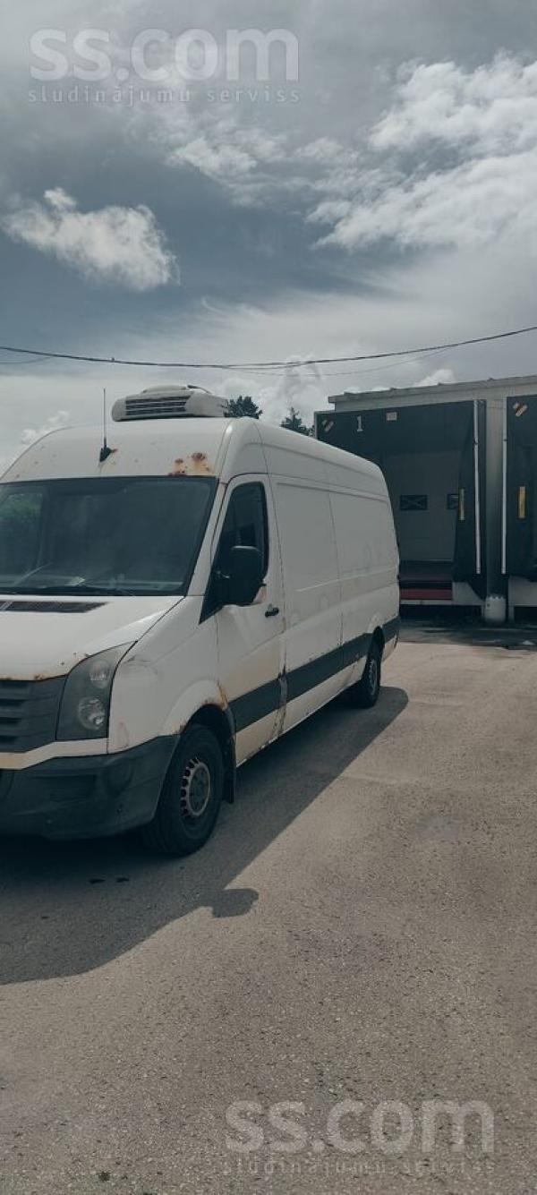 Balts Volkswagen Crafter 2012 Rīga, ar dzinēja tilpumu 2.00 L un nobraukumu 392 tūkst. km par 5000 €, foto 2 vietnē AUTOMOTO.COM.LV