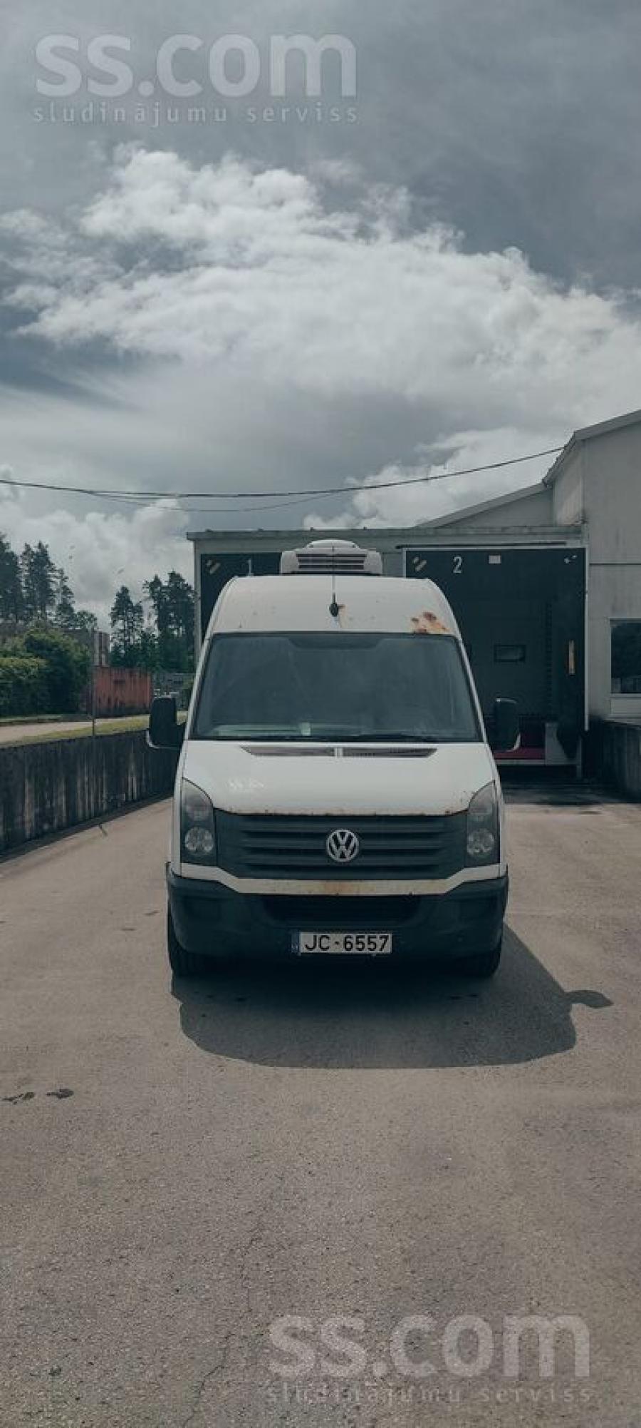 Balts Volkswagen Crafter 2012 Rīga, ar dzinēja tilpumu 2.00 L un nobraukumu 392 tūkst. km par 5000 €, foto 4 vietnē AUTOMOTO.COM.LV