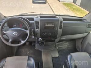 Balts Volkswagen Crafter 2012 Rīga, ar dzinēja tilpumu 2.00 L un nobraukumu 414 tūkst. km par 3500 €, foto 6 vietnē AUTOMOTO.COM.LV
