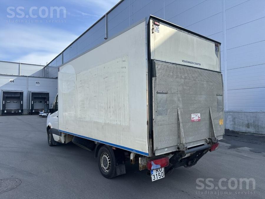 Balts Volkswagen Crafter 2012 Rīga, ar dzinēja tilpumu 2.00 L un nobraukumu 636 tūkst. km par 4700 €, foto 6 vietnē AUTOMOTO.COM.LV