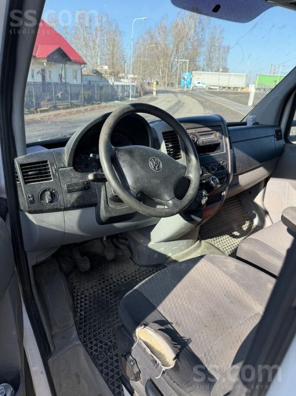 Balts Volkswagen Crafter 2012 Rīga, ar dzinēja tilpumu 2.00 L un nobraukumu 275 tūkst. km par 5500 €, foto 8 vietnē AUTOMOTO.COM.LV
