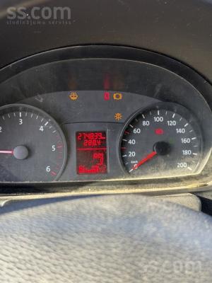 White Volkswagen Crafter 2012 in Riga, with an engine capacity of 2.00 L and mileage of 275 thousand km for 5500 €, photo 10 on AUTOMOTO.COM.LV