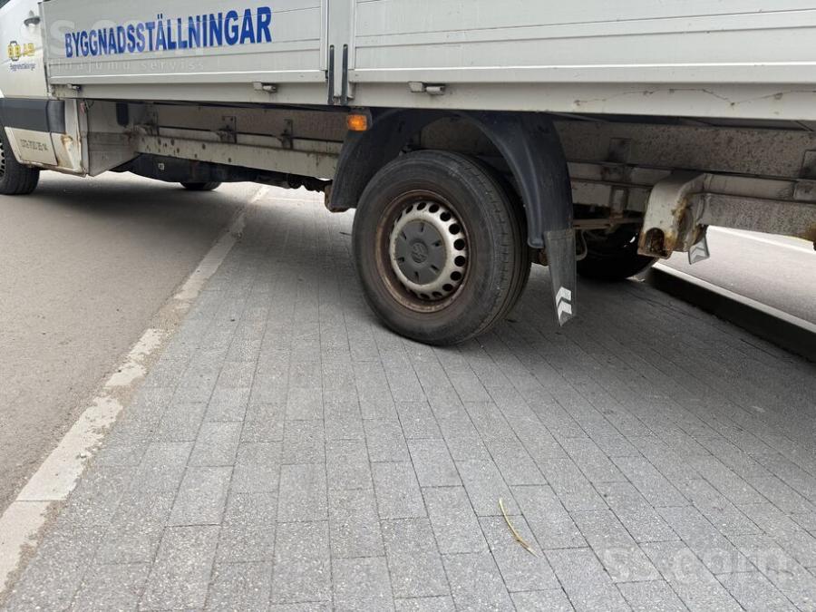 Balts Volkswagen Crafter 2012 Rīga, ar dzinēja tilpumu 2.00 L un nobraukumu 275 tūkst. km par 4850 €, foto 4 vietnē AUTOMOTO.COM.LV