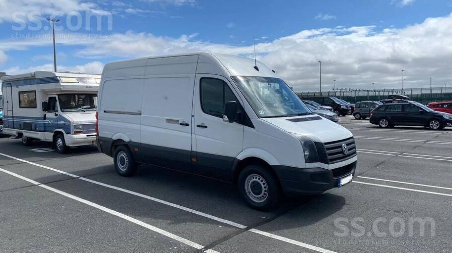 Balts Volkswagen Crafter 2012 Rīga, ar dzinēja tilpumu 2.00 L un nobraukumu 256 tūkst. km par 7200 €, foto 5 vietnē AUTOMOTO.COM.LV