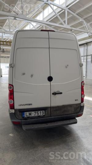 Balts Volkswagen Crafter 2012 Rīga, ar dzinēja tilpumu 2.00 L un nobraukumu 256 tūkst. km par 7200 €, foto 6 vietnē AUTOMOTO.COM.LV