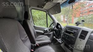 Balts Volkswagen Crafter 2012 Rīga, ar dzinēja tilpumu 2.00 L un nobraukumu 256 tūkst. km par 7200 €, foto 7 vietnē AUTOMOTO.COM.LV