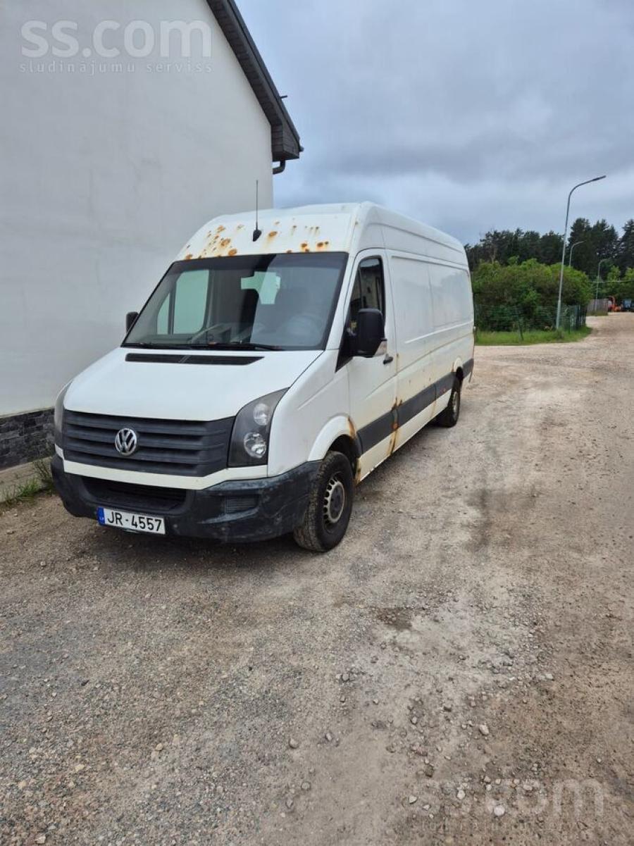 White Volkswagen Crafter 2012 in Riga, with an engine capacity of 2.00 L and mileage of 316 thousand km for 5500 €, photo 1 on AUTOMOTO.COM.LV