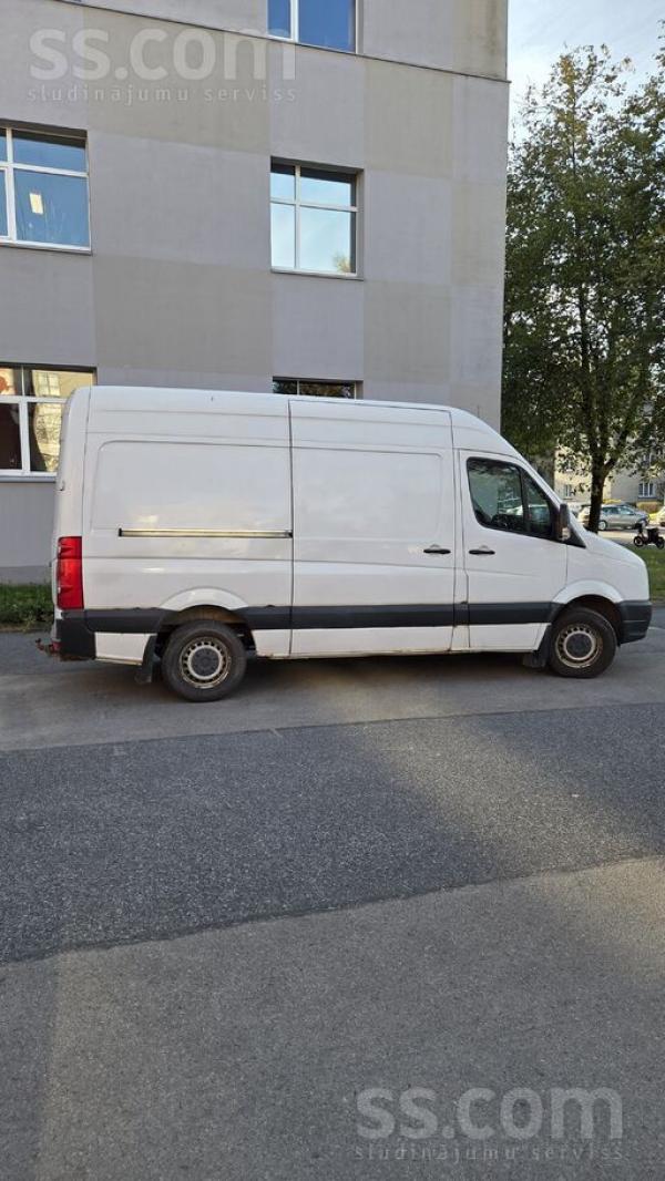 Balts Volkswagen Crafter 2012 Rīga, ar dzinēja tilpumu 2.00 L un nobraukumu 420 tūkst. km par 4500 €, foto 8 vietnē AUTOMOTO.COM.LV