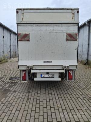 Balts Volkswagen Crafter 2012 Rīga, ar dzinēja tilpumu 2.00 L un nobraukumu 360 tūkst. km par 7990 €, foto 5 vietnē AUTOMOTO.COM.LV