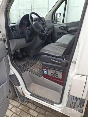 Balts Volkswagen Crafter 2012 Rīga, ar dzinēja tilpumu 2.00 L un nobraukumu 360 tūkst. km par 7990 €, foto 10 vietnē AUTOMOTO.COM.LV