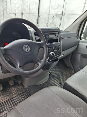 Balts Volkswagen Crafter 2012 Rīga, ar dzinēja tilpumu 2.00 L un nobraukumu 360 tūkst. km par 7990 €, foto 12 vietnē AUTOMOTO.COM.LV
