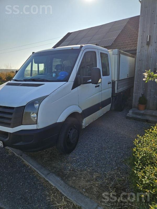 Balts Volkswagen Crafter 2012 Rīga, ar dzinēja tilpumu 2.00 L un nobraukumu 419 tūkst. km par 8500 €, foto 1 vietnē AUTOMOTO.COM.LV