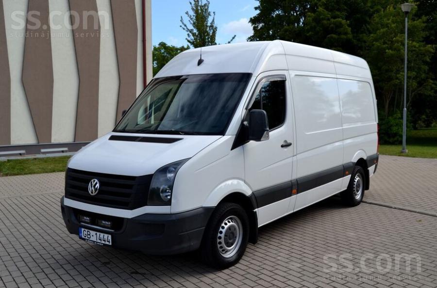 White Volkswagen Crafter 2012 in Tukums, with an engine capacity of 2.00 L and mileage of 430 thousand km for 7800 €, photo 3 on AUTOMOTO.COM.LV