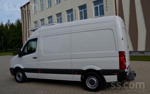 White Volkswagen Crafter 2012 in Tukums, with an engine capacity of 2.00 L and mileage of 430 thousand km for 7800 €, photo 5 on AUTOMOTO.COM.LV
