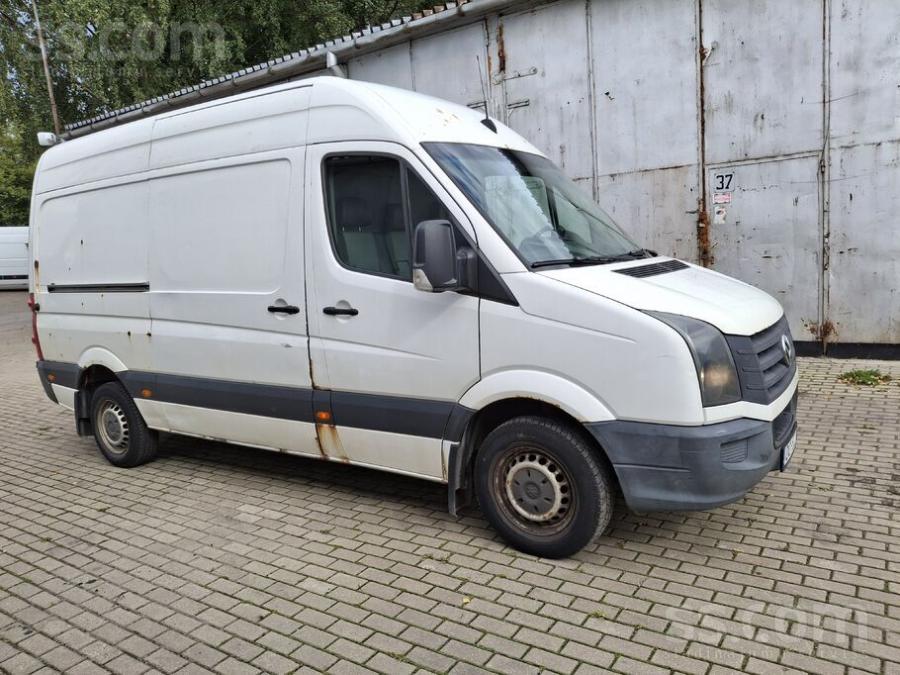 Balts Volkswagen Crafter 2012 Rīga, ar dzinēja tilpumu 2.00 L un nobraukumu 345 tūkst. km par 3900 €, foto 3 vietnē AUTOMOTO.COM.LV