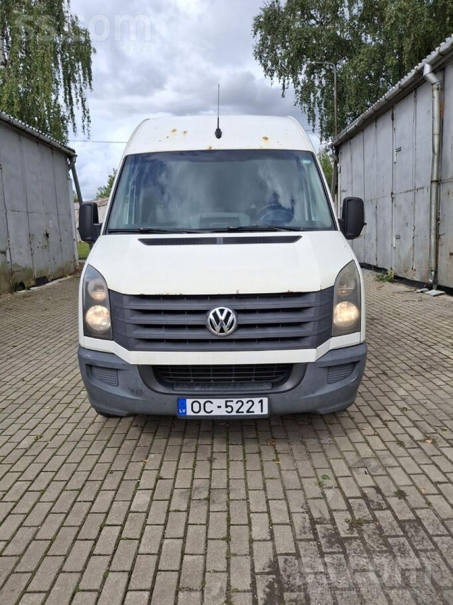 Balts Volkswagen Crafter 2012 Rīga, ar dzinēja tilpumu 2.00 L un nobraukumu 345 tūkst. km par 3900 €, foto 5 vietnē AUTOMOTO.COM.LV