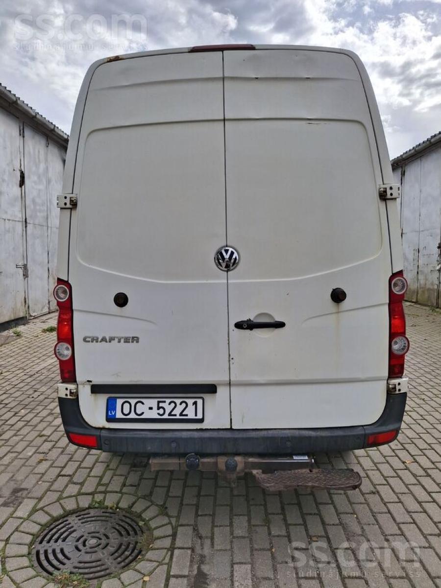 Balts Volkswagen Crafter 2012 Rīga, ar dzinēja tilpumu 2.00 L un nobraukumu 345 tūkst. km par 3900 €, foto 7 vietnē AUTOMOTO.COM.LV