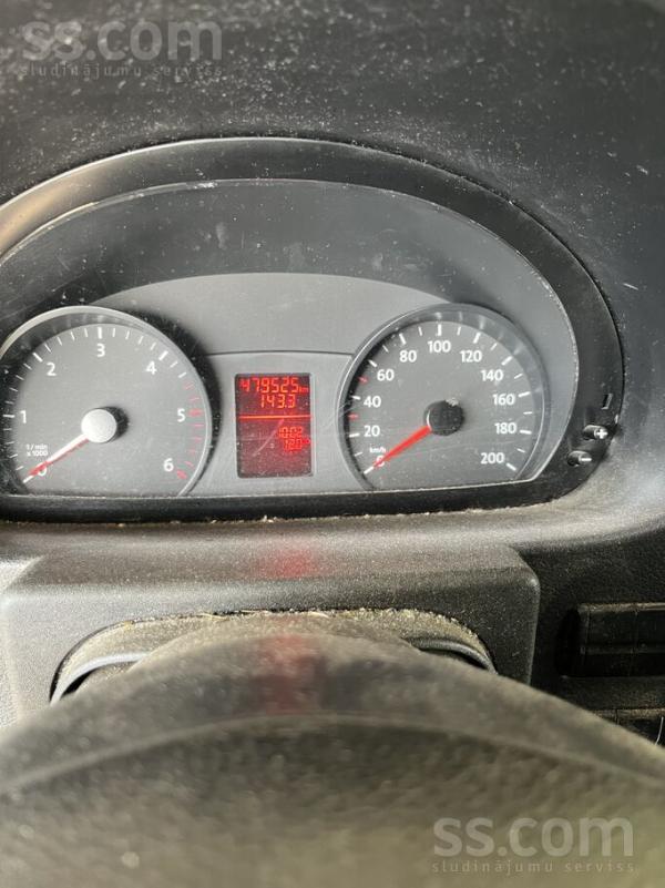 Balts Volkswagen Crafter 2013 Rīga, ar dzinēja tilpumu 2.00 L un nobraukumu 480 tūkst. km par 3025 €, foto 6 vietnē AUTOMOTO.COM.LV