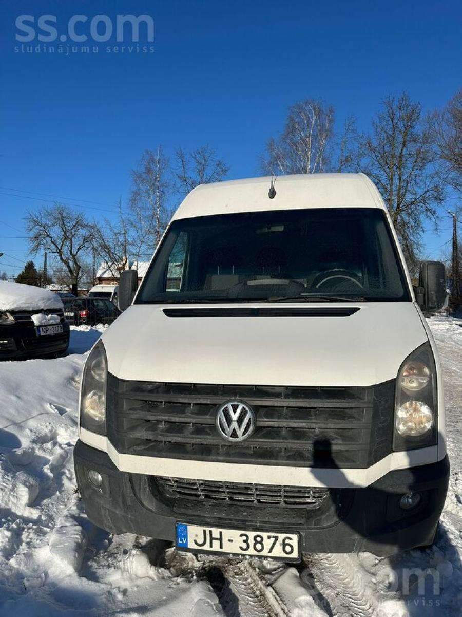 White Volkswagen Crafter 2013 in Riga, with an engine capacity of 2.00 L and mileage of 429 thousand km for 7600 €, photo 8 on AUTOMOTO.COM.LV