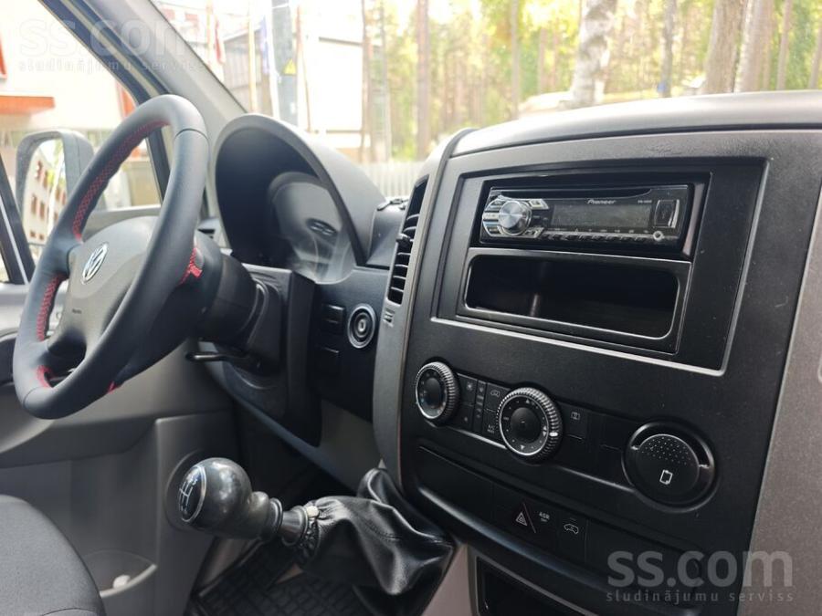 Balts Volkswagen Crafter 2013 Rīga, ar dzinēja tilpumu 2.00 L un nobraukumu 0 tūkst. km par 13950 €, foto 29 vietnē AUTOMOTO.COM.LV
