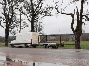 White Volkswagen Crafter 2013 in Ogre, with an engine capacity of 2.00 L and mileage of 50 thousand km for 2000 €, photo 1 on AUTOMOTO.COM.LV