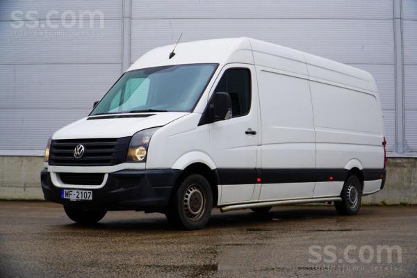 White Volkswagen Crafter 2014 in Riga, with an engine capacity of 2.00 L and mileage of 265 thousand km for 3599 €, photo 2 on AUTOMOTO.COM.LV