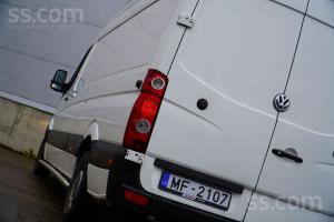 White Volkswagen Crafter 2014 in Riga, with an engine capacity of 2.00 L and mileage of 265 thousand km for 3599 €, photo 9 on AUTOMOTO.COM.LV