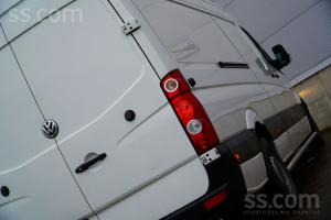 White Volkswagen Crafter 2014 in Riga, with an engine capacity of 2.00 L and mileage of 265 thousand km for 3599 €, photo 10 on AUTOMOTO.COM.LV